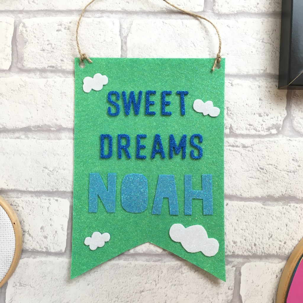 Personalised DIY Hanging Nursery Sign – I Heart Maggie